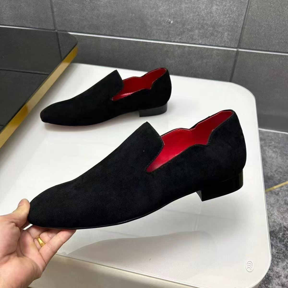 CL-Europe and the United States CL red bottom shoes rivets mixed ...